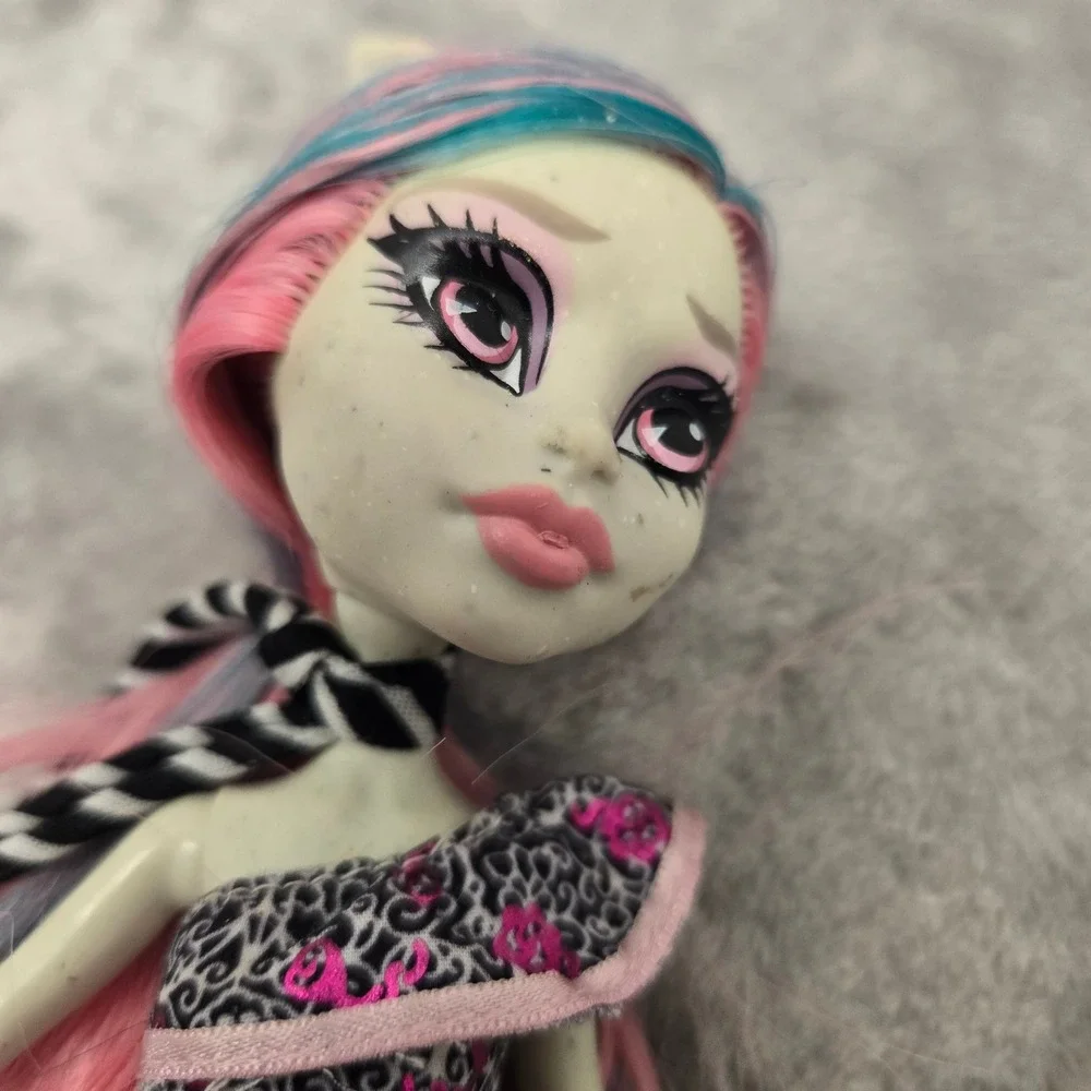 monster high | Toys | Monster High Rochelle Goyle Scaris City Of Fright ...